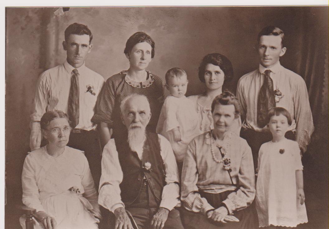 Reed Family Photos – Keeper of the Family