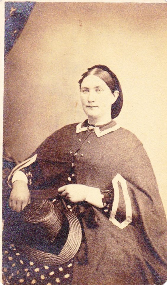 Arnold Family Photos – Keeper of the Family