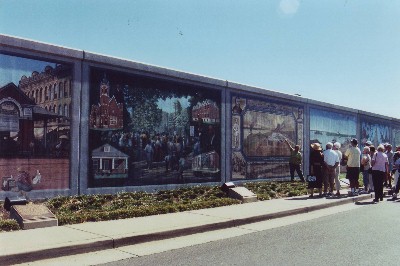 Mural wall – Keeper of the Family