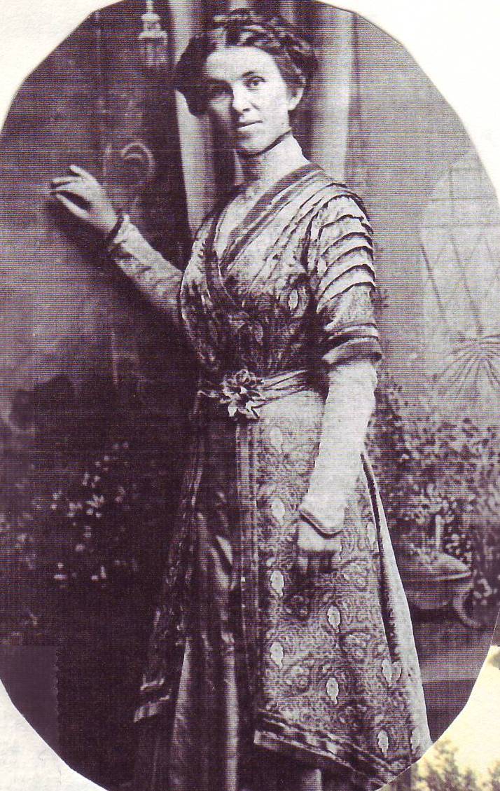 Goff Family Photos – Keeper of the Family